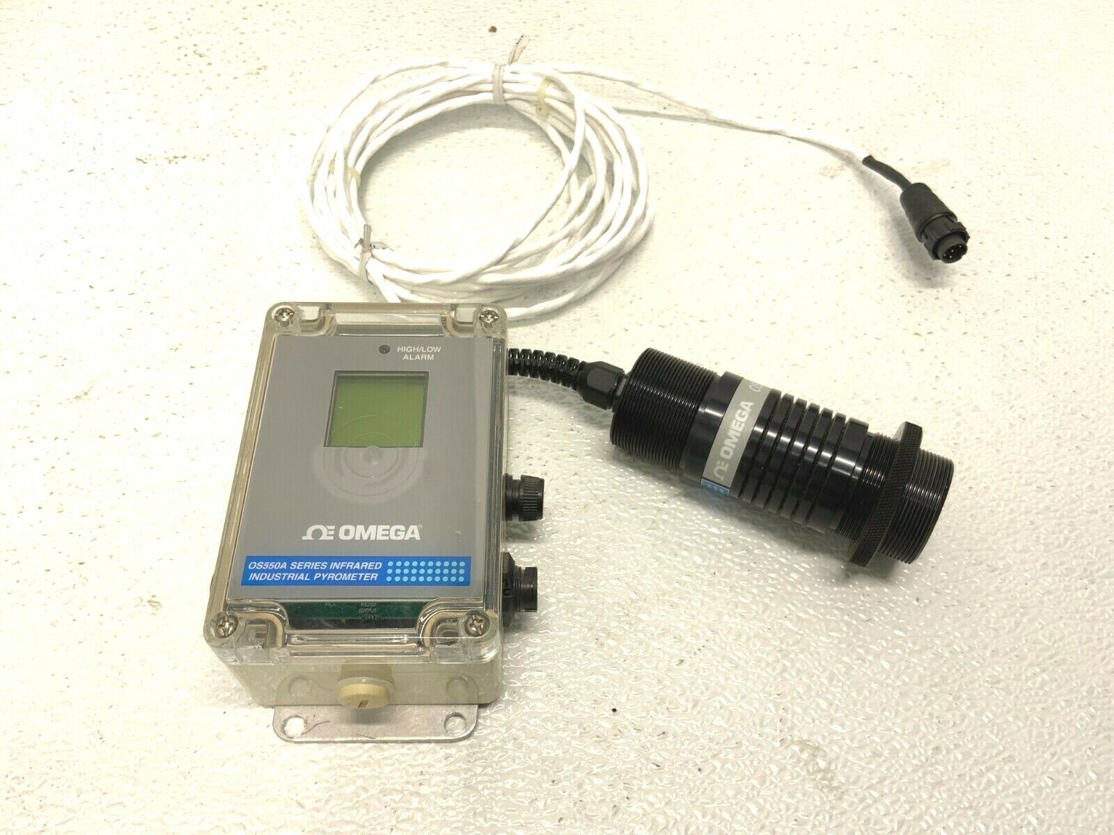 Omega OS550A V1-6 OS550 Non-Contact Infrared Thermometer Transmitter ...