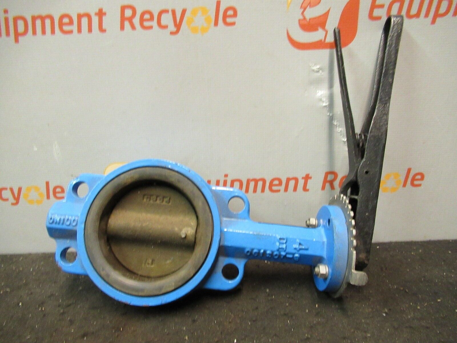 Mueller Steam Company 4" Butterfly Valve Lever Handle - Equipment Recycle