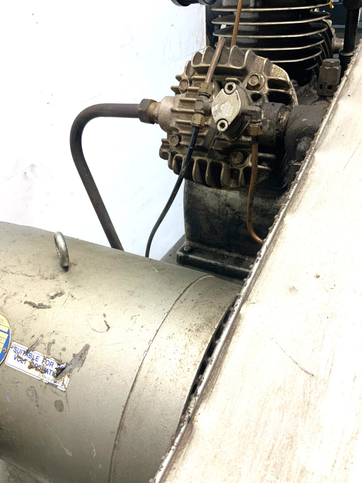 Dayton Doerr 3Z968A 2 Stage Reciprocating Piston Type Air Compressor ...